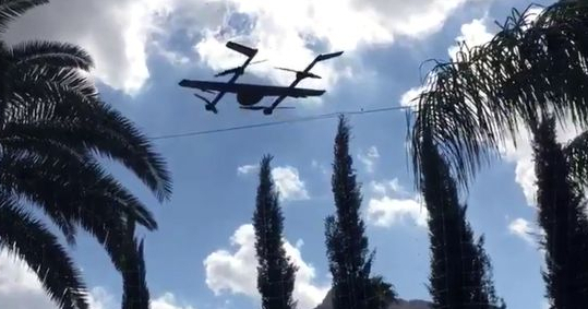 Опубликовано видео доставки груза дроном Google Project Wing